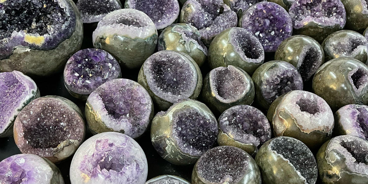 Amethyst Spheres – Diamond Willow Amethyst Mine